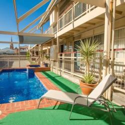 Gallery – ECHUCA ACCOMMODATION | The River Boat Hotel